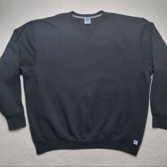 Russell Athletic | Sweaters | Mens Russell Xxl Crewneck Y2k Plain Black ...